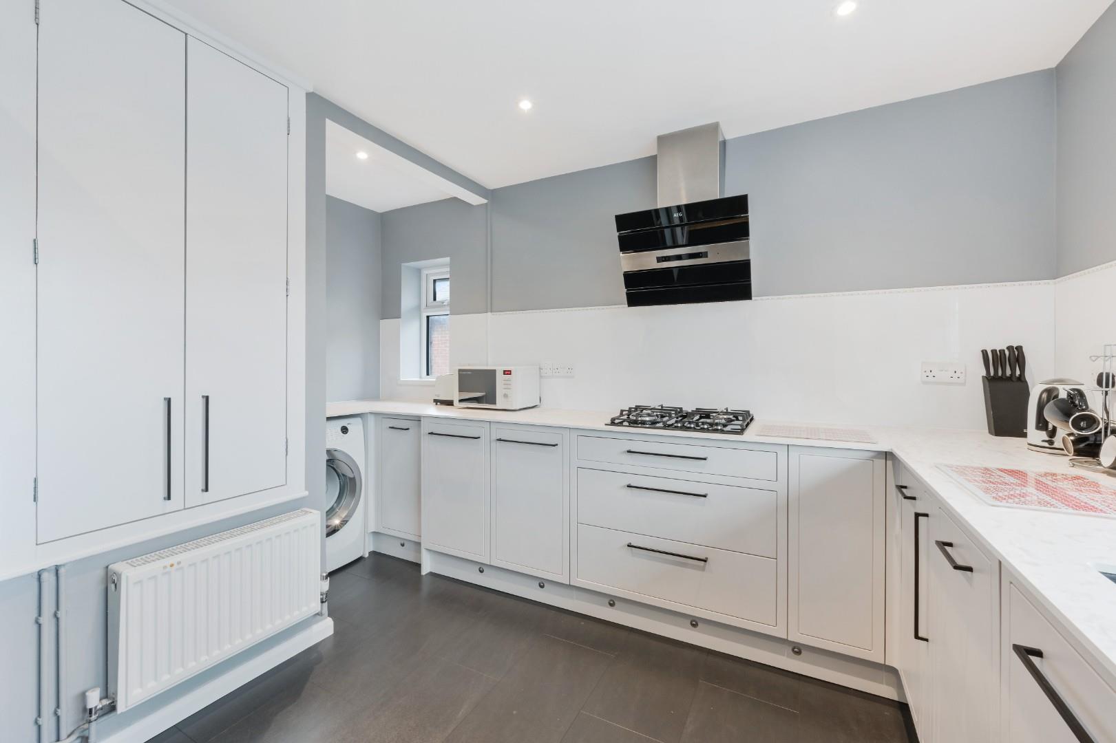 Kingston Road, Ewell Village | The Personal Agent